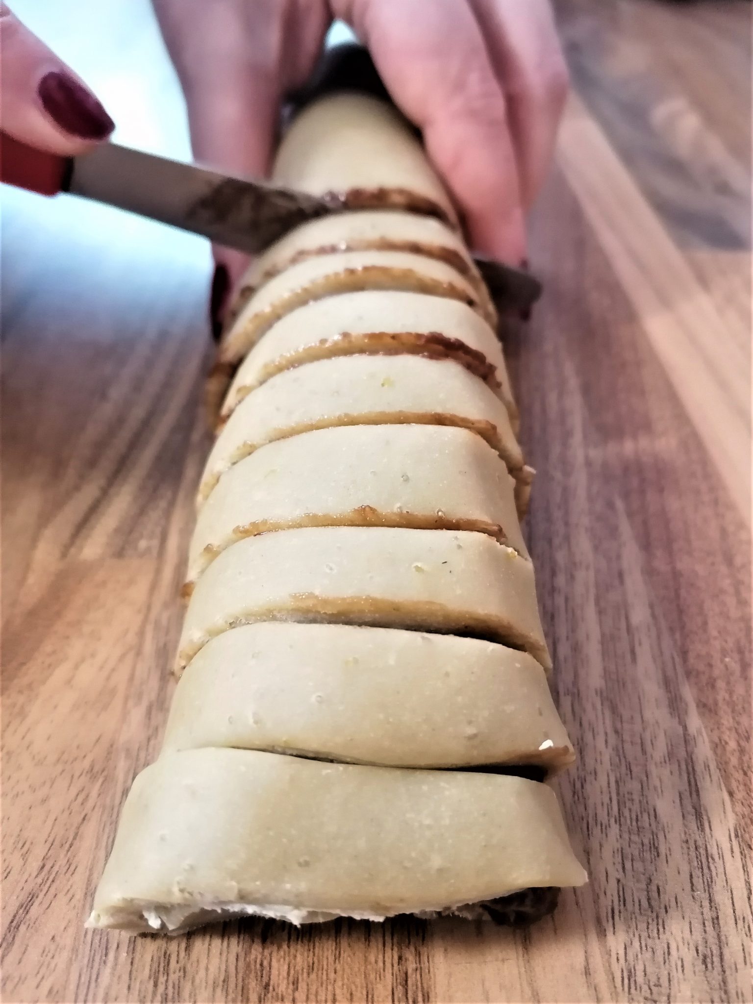 Walnut Snails Recipe Inspired by a Famous German Pastry ⋆