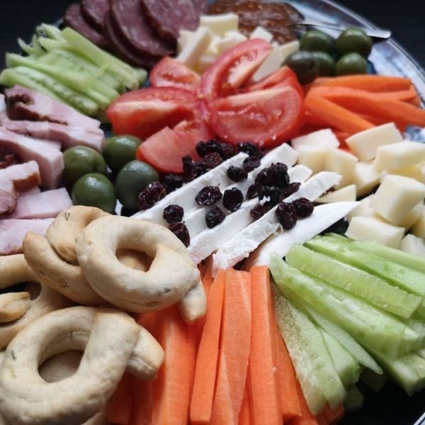 How to Make a Creative Charcuterie Platter for Any Occasion ⋆